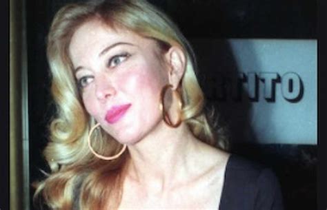 Moana Pozzi Chi Era Andrea Roncato Marito Figli Morte Dell Icona