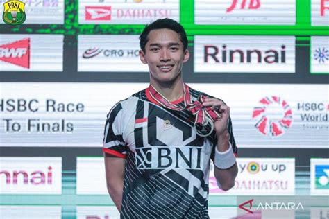 Hasil Lengkap Pertandingan Final Japan Open Jonatan Christie