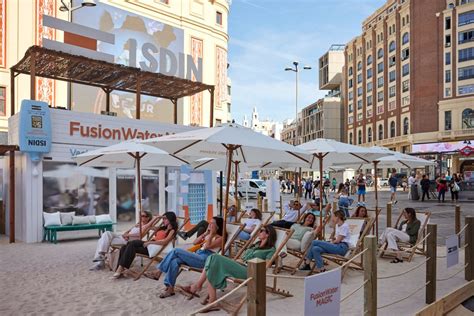 Más de 200 000 personas descubrirán cómo protegerse del sol en la playa