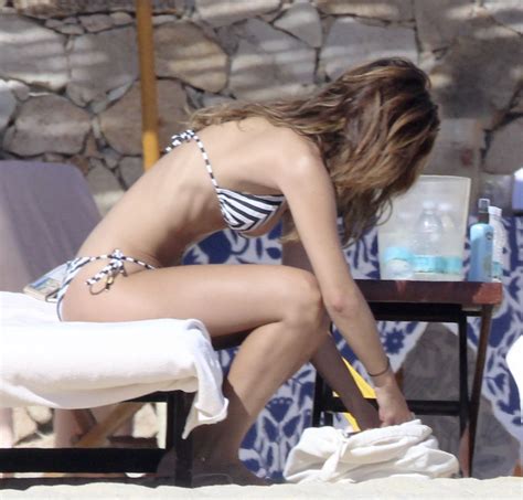 MARIA MENOUNOS In Bikini In Mexico HawtCelebs