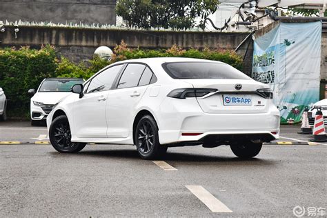 卡罗拉GR 1 5L CVT SPORT运动版侧后45度车头向左水平图片 汽车图片大全 易车