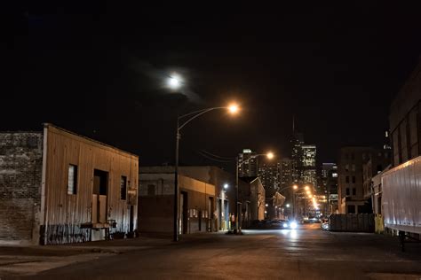 Chicago TV Crew Robbed Of Cameras While Reporting On Recent Robbe