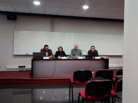 Derecho UNAB Viña del Mar Exposición del prof Jorge Astudillo en el