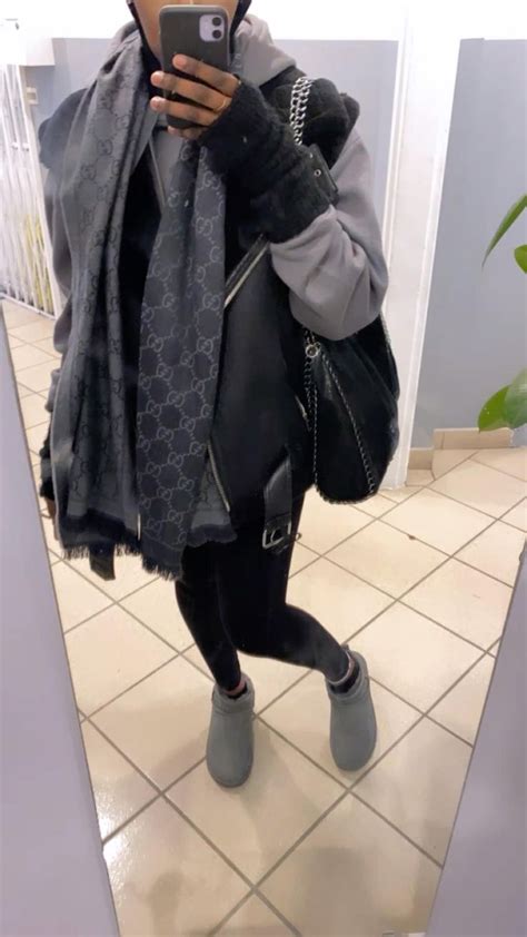 Pin Van User Op Pingles Cr Es Par Vous Meiden Kleding Kleding