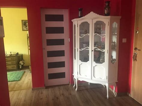 Takie mieszkanie chce sprzedać Iwona z Sanatorium miłości Później