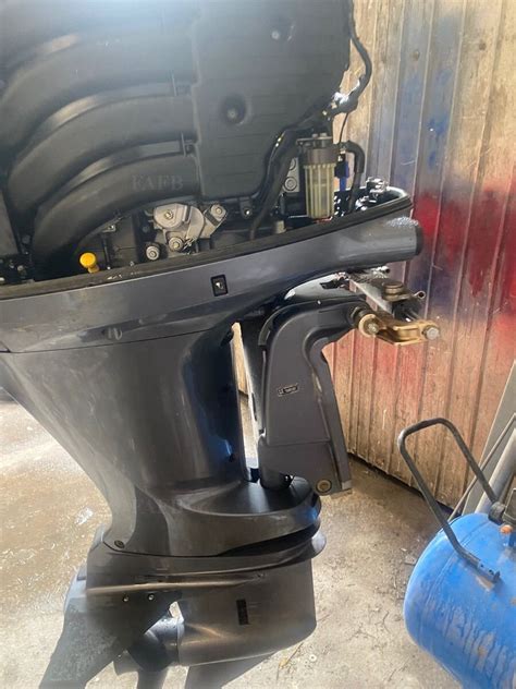 Slightly Used Yamaha Hp Stroke Outboard Motor Engine Occasion