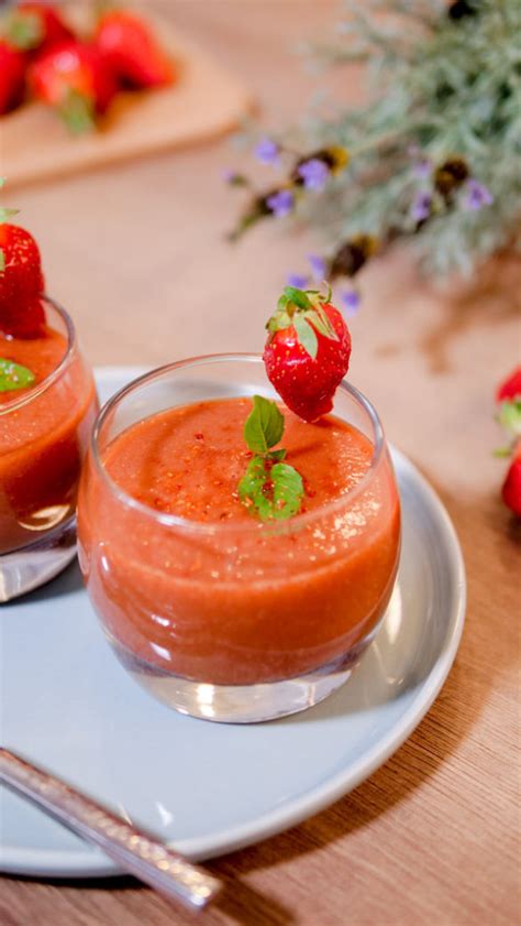 Gaspacho Aux Tomates Et La Fraise Les P Pites De Noisette