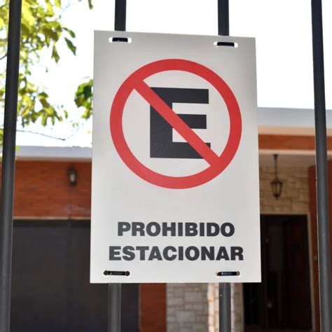 Cartel Prohibido Estacionar Carteles Y M S