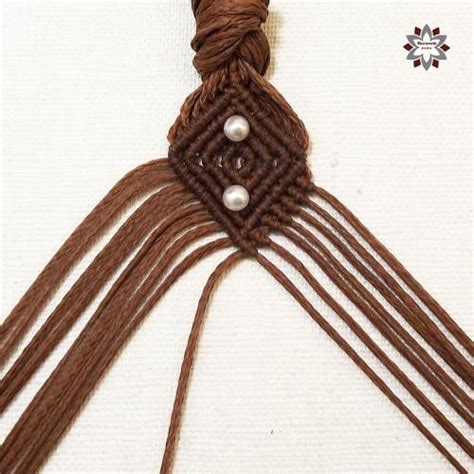 Macramotiv Micro Macrame Knotted Bracelet Tutorial DIY Steps Knotting