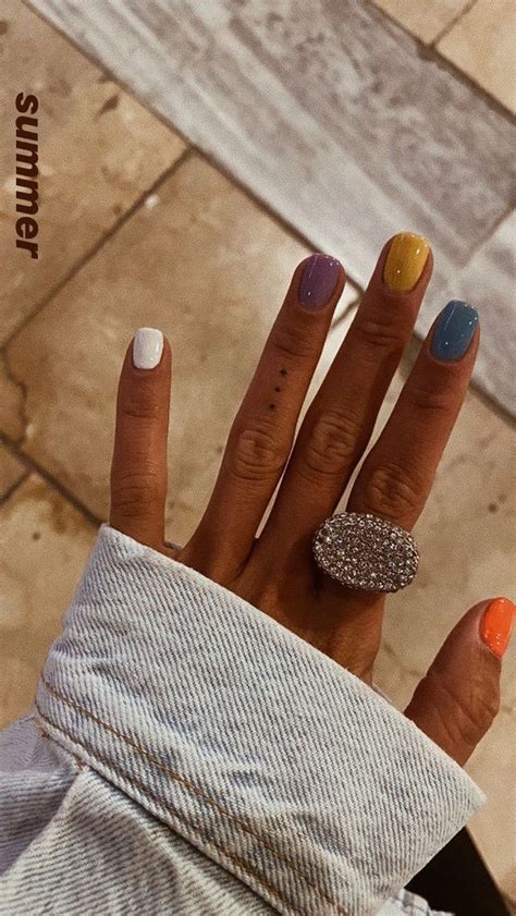 Easy Spring Nail Designs By Trendy Hypes Easter Nails Acrylic