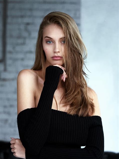 Picture Of Yulia Rose