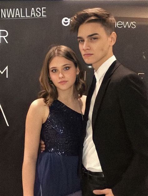 Nicole Wallace Gabriel Guevara Look At The Stars Look At You Cute