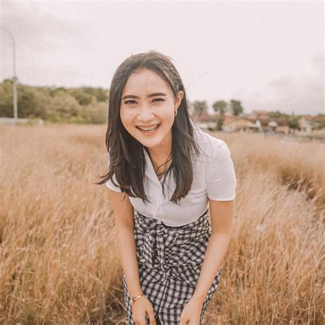 Biodata Dan Profil Yeni Inka Penyanyi Pop Dangdut Berbahasa Jawa Yang