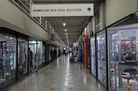 Perpa Ticaret Merkezi Perpa B Blok Aydinlatma Sistemiyle Enerji