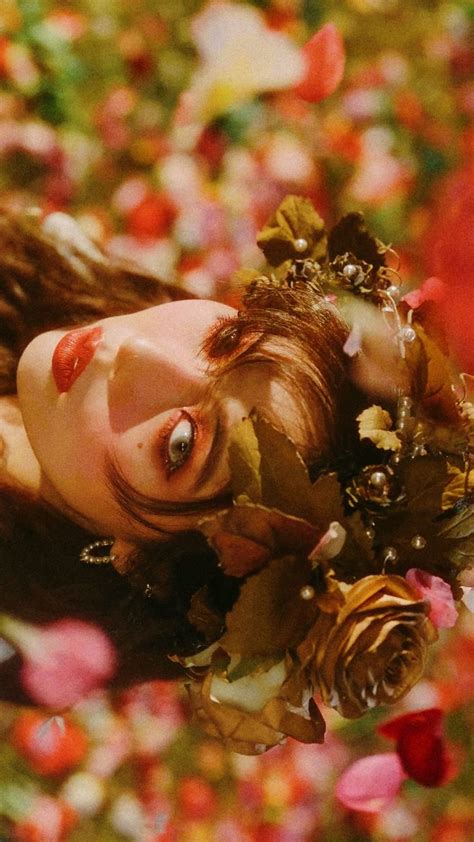 Flower Shower Hyuna Wallpapers Wallpaper Cave