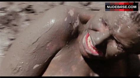 Lucia Costantini Full Naked Cannibal Holocaust Nudebase