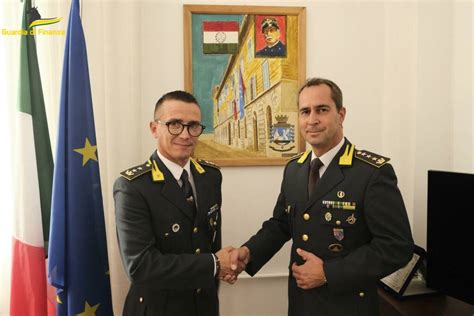 Savona Saluta Il Tenente Colonnello Della Gdf De Mitri Ha Assunto Il