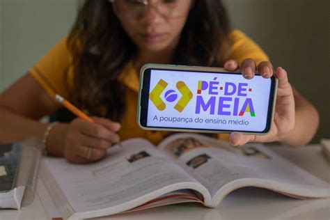 Governo vai ANTECIPAR pagamento do Pé de Meia Alunos podem receber