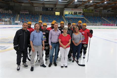 WBS Training AG Erneut Sponsor Fischtown Pinguins