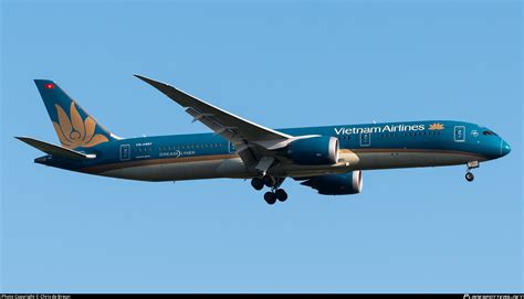 VN A867 Vietnam Airlines Boeing 787 9 Dreamliner Photo By Chris De