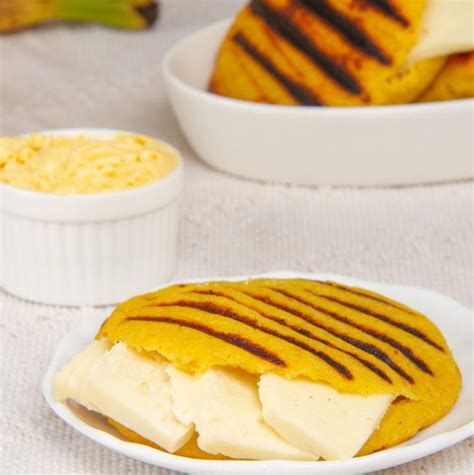 Arepas Colombianas De Queso Laylita Recetas De Cocina