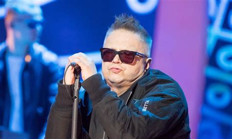 Muniek Staszczyk szczerze o swoim zdrowiu Przeszedłem to jak grypę