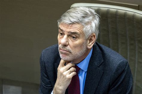 Vlaams Politicus Filip Dewinter Werkte Jarenlang Voor China Het Parool