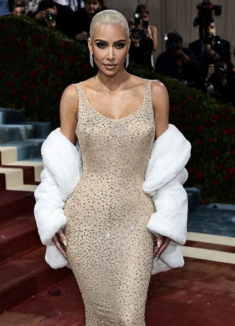 Kim Kardashian Bares Her Bum Once Again On Magazine Cover