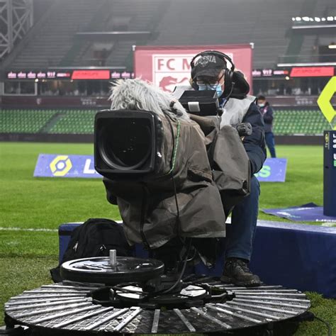 Droits Tv Dazn Bein Sports Sa Cha Ne Ligue La Lfp Va