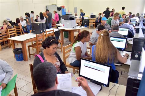 Matrículas para a EJA seguem abertas em sete escolas da rede estadual