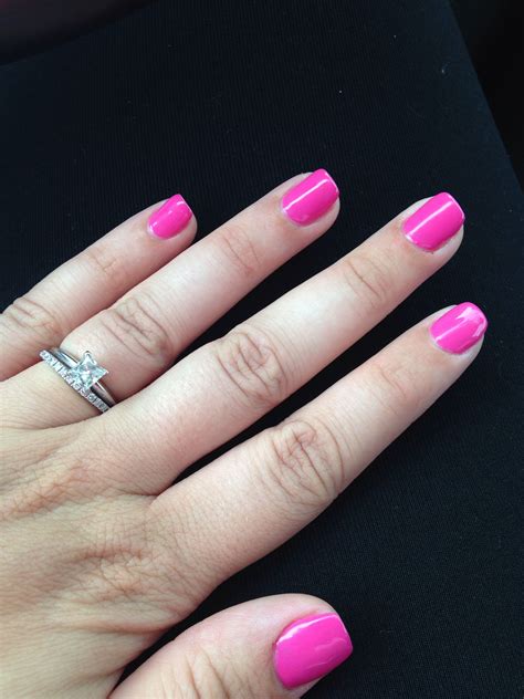 CND Hot Pop Pink Shellac I M So Obsessed With This Color It S Perf