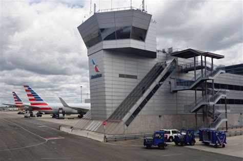 Where Is American Airlines Based