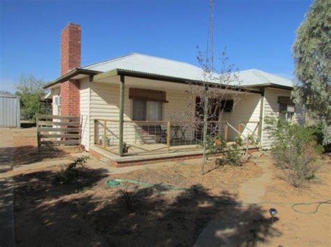 15 Watson Street Birchip Vic 3483 Property Details