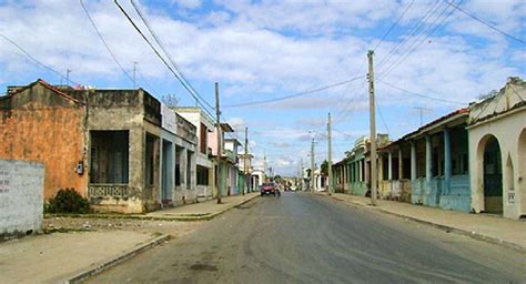 Cubano muere en plena calle de Pinar del Río