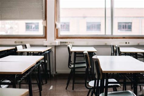 Estudante de 14 anos mata três colegas a tiros em escola na Bahia