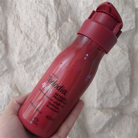 Creme Desodorante Nutritivo Para O Corpo NATURA Tododia POTE 400ml