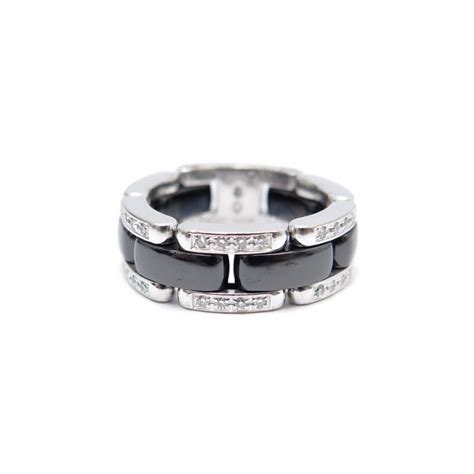 Bague Chanel Ultra J2637 T53 En Or Blanc Ceramique