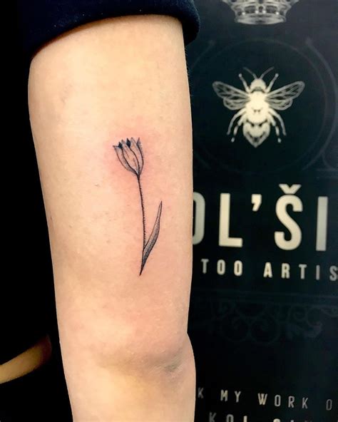 101 Amazing Tulip Tattoo Designs You Need To See Outsons Men S