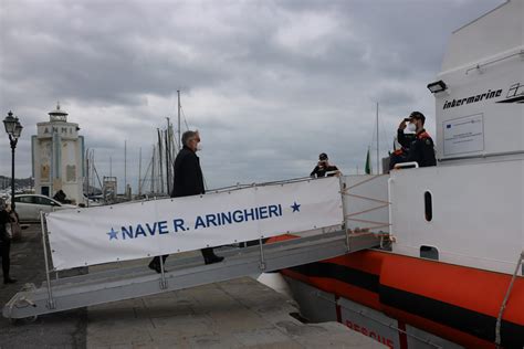 Sanremo Da Domani La Nave Roberto Aringhieri Della Guardia Costiera