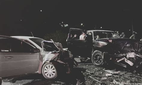 Aparatoso Choque En La Entrada Sur De Guaymas Deja Tres Lesionados El
