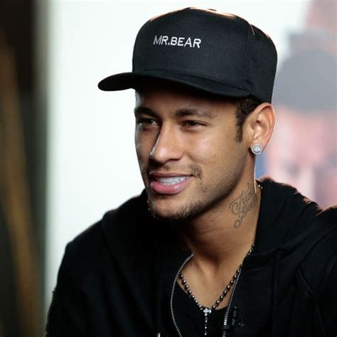 Neymar é exposto mais uma vez Influencer trans revela que jogador