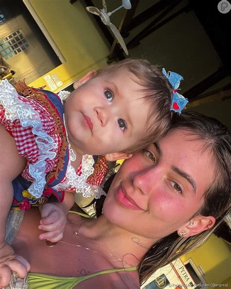 Grávida Virgínia Fonseca exibe barriga e detalhe choca web Foto