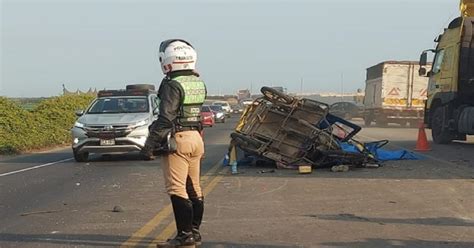 Accidente en Trujillo 3 fallecidos por choque de tráiler y mototaxi en