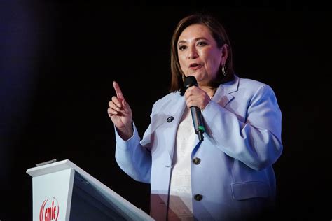 La propuesta de cartón Xóchitl parece fugarse de su polémico primer