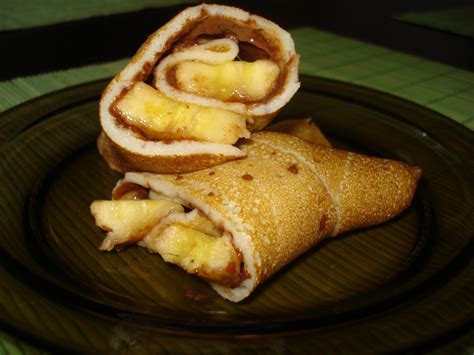 Naleśniki z nutellą i bananami przepis PrzyslijPrzepis pl