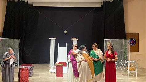 Antalya da 15 Uluslararası Tiyatro Festivali başladı Kültür Sanat