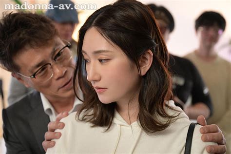 JUQ 850 ヌードモデルNTR 上司と羞恥に溺れた妻の衝撃的浮気映像 木村玲衣 77vr動画