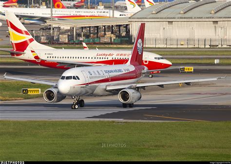 B 6419 Airbus A319 133 Sichuan Airlines XieTM JetPhotos