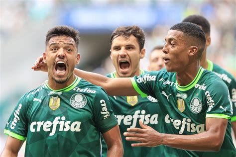 Palmeiras goleia o Água Santa e conquista o Campeonato Paulista de 2023