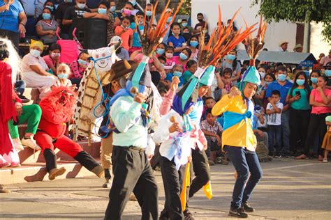 Cacaopera Y Las Danzas De Los Emplumados Y Los Negritos Guanacos
